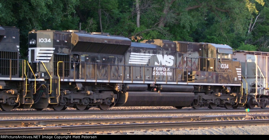 NS 1034